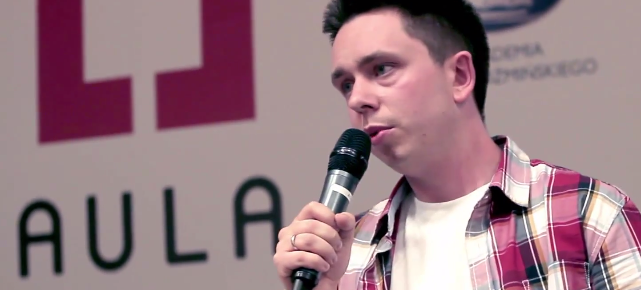 Michał Frączek (Materialination.com) – Co miesiąc na całym świecie ...